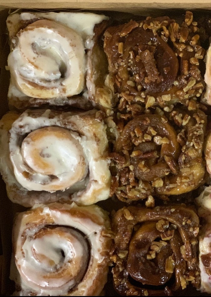 50/50 Roll Box (6 ROLLS) | The Cow Path Bakery