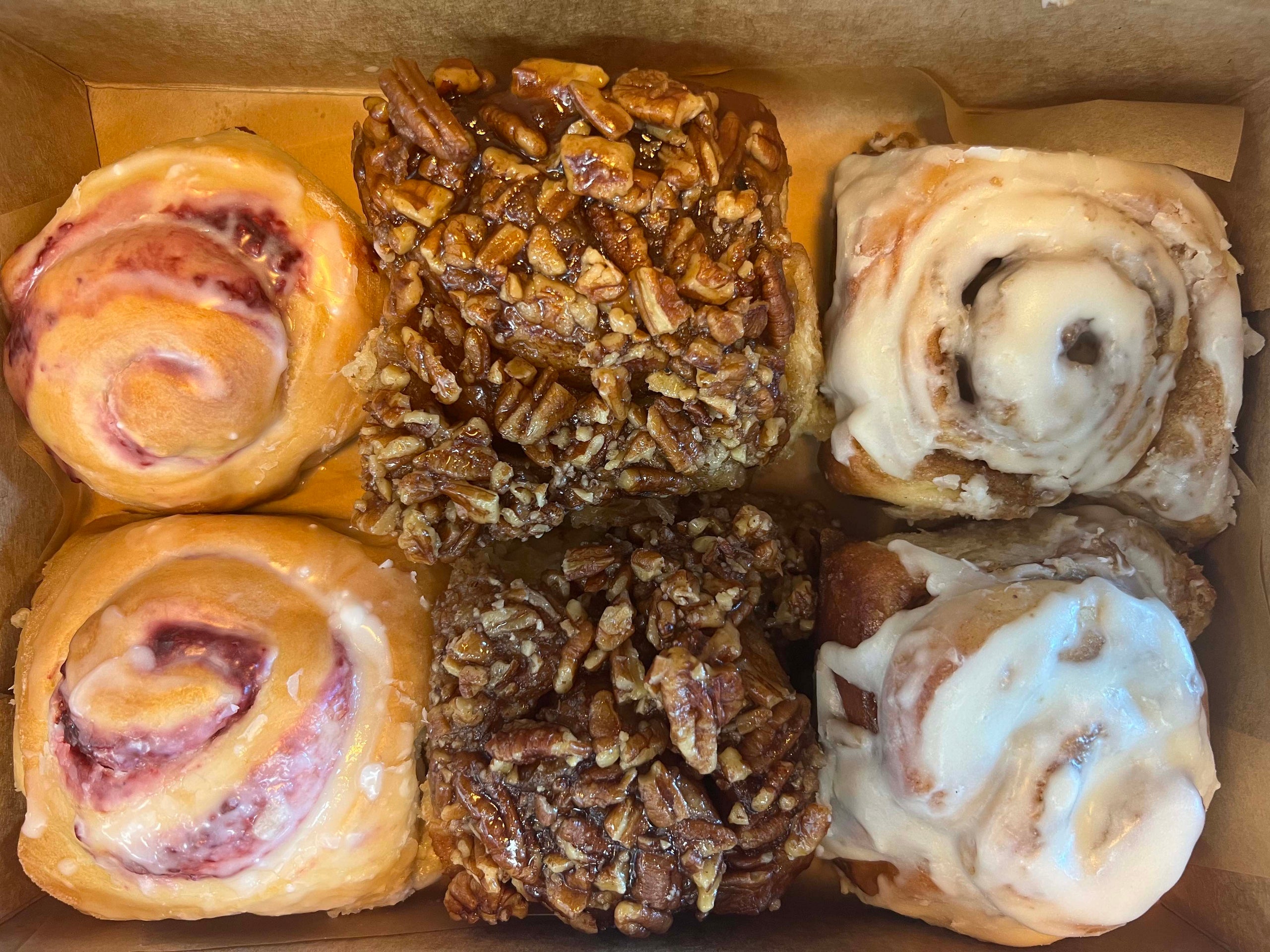 Half Dozen Roll Box | The Cow Path Bakery