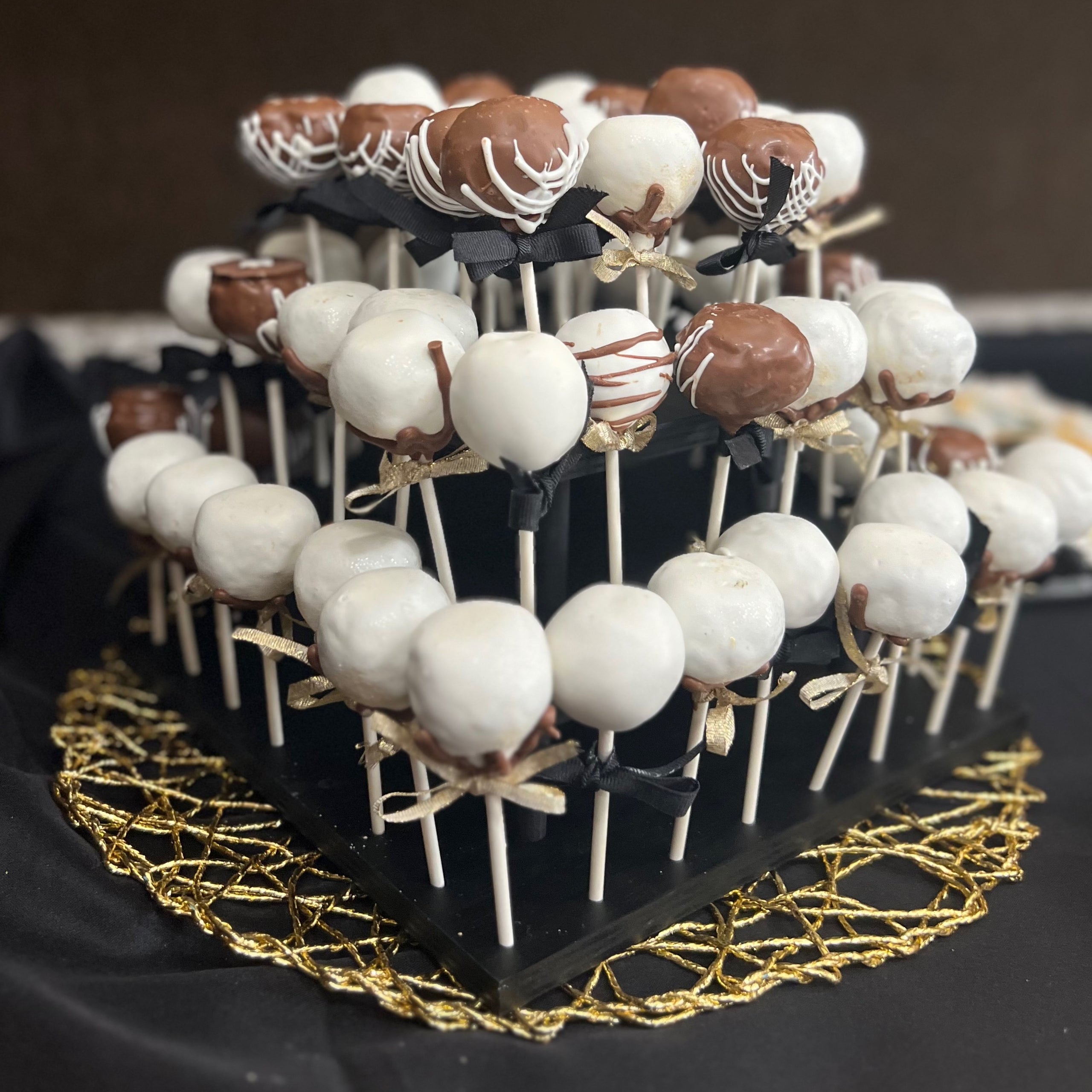 Cake Pops- Valentines | The Cow Path Bakery